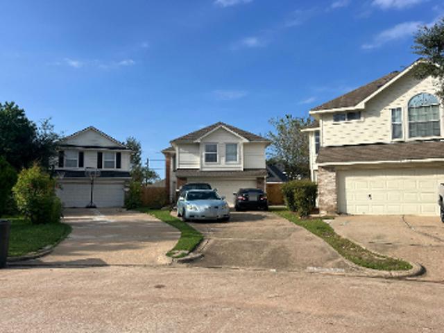 Caledonia Dr