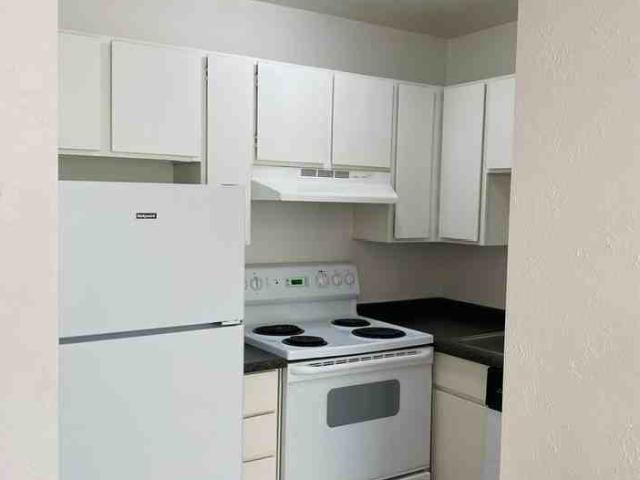 Caledonian Apartments 2 Bedroom Apartment for Rent at 475 E 600 S, Salt Lake City, UT 84111 Central City