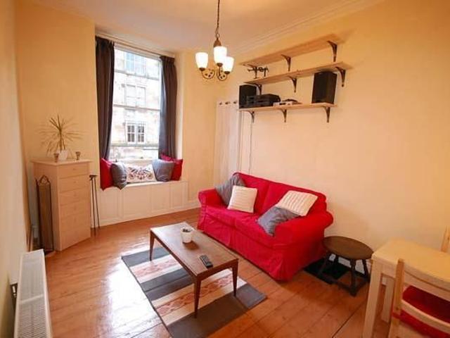 Caledonian Place, Edinburgh EH11, 2 bed flat to rent, £925 pcm | PrimeLocation