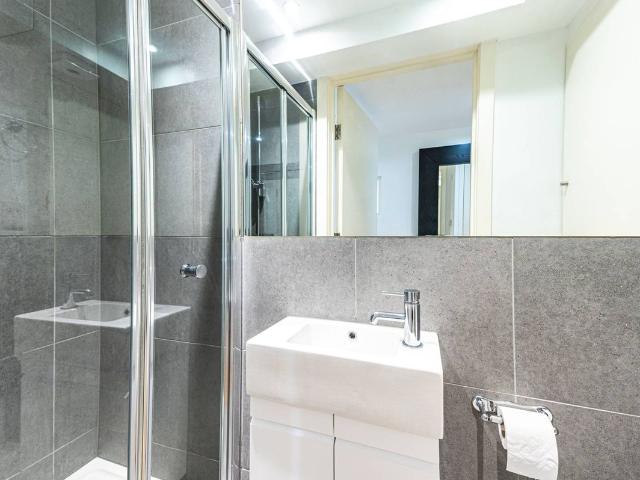 Caledonian Road, London N1, 2 bed flat to rent, £3,150 pcm | PrimeLocation