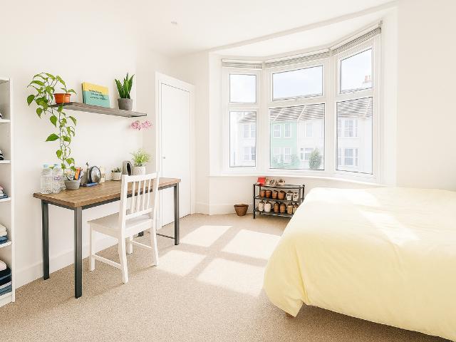 Caledonian Road, Brighton BN2, Room to rent, £600 pcm | PrimeLocation