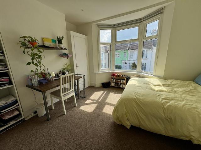 Caledonian Road, BRIGHTON, BN2 6 bed house to rent £3,600 pcm £831 pw