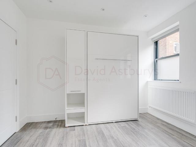 Caledonian Road, Islington, London N1, Studio to rent, £1,600 pcm | PrimeLocation