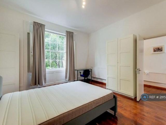 Caledonian Road, N1 0NG, Islington