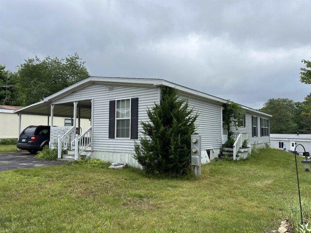 Calef Hwy Unit D, Epping, Property For Sale