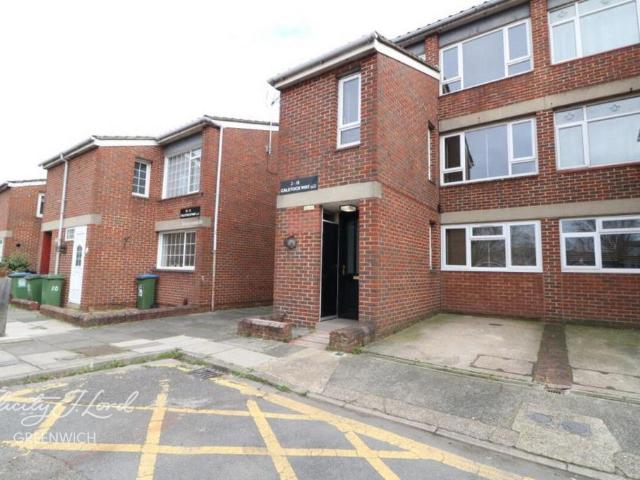 Caletock Way, London 5 bed flat to rent £3,450 pcm £796 pw