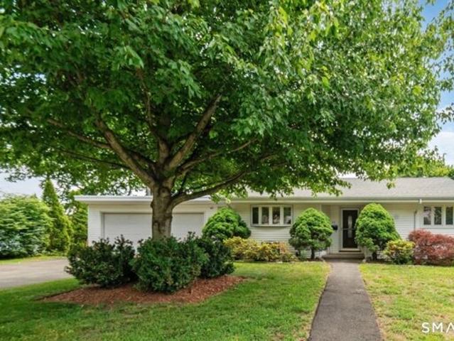 Calhoun Ave, Trumbull, Home For Sale