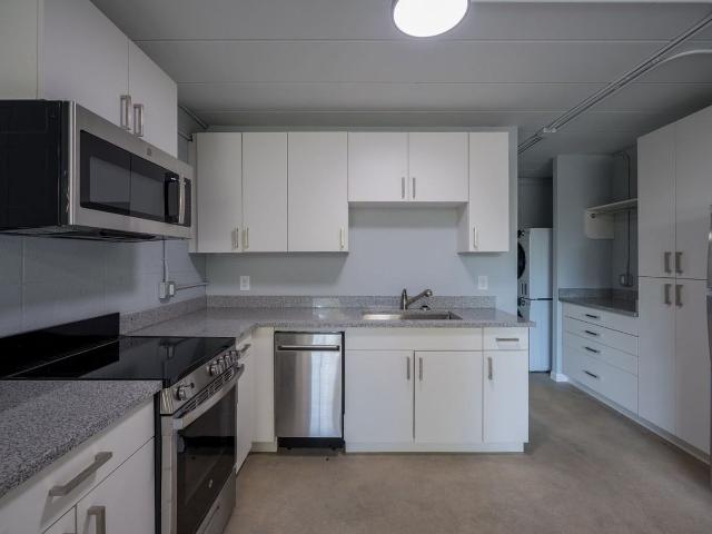 Calhoun Lofts & Thunderbird Flats 1 Bedroom Apartment for Rent at 402 N Main St, Anderson, SC 29621
