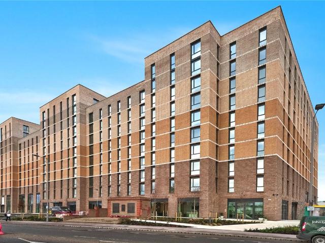 Calibra Court, Kimpton Road, Luton LU2, 1 bed flat to rent, £1,300 pcm | PrimeLocation