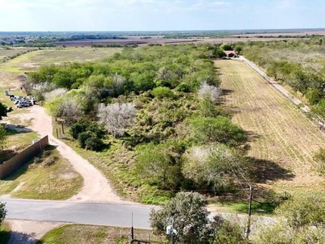 California Rd, Los Fresnos, TX 78566