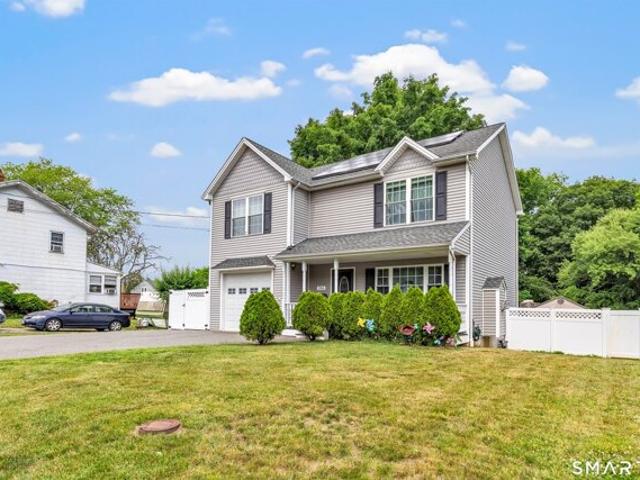 California St, Stratford, Home For Sale
