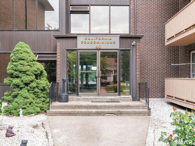 California St Unit A, Stratford, Condo For Sale