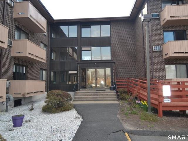 California St Unit B, Stratford, Condo For Sale