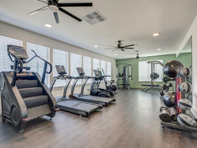 Caliza at the Loop 3 Bedroom Apartment for Rent at 4510 N Loop 1604 E, San Antonio, TX 78247