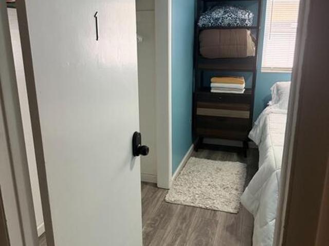 Call me home! West Tampa prime location conveniently located near everything needed!