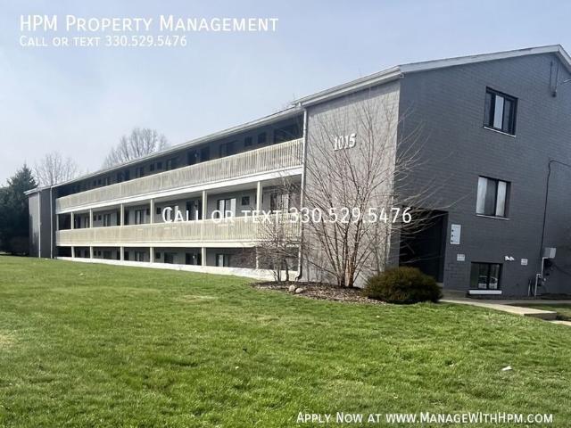 CALL 330 529 5476 TO SCHEDULE A SHOWING! MOVE N SPECIAL! SECTION 8 WELCOME