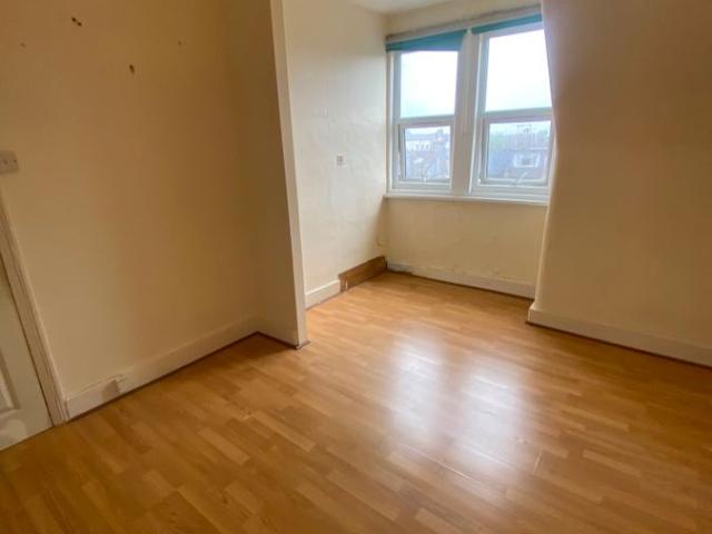 Callcott Road, London NW6, Room to rent, £700 pcm | PrimeLocation