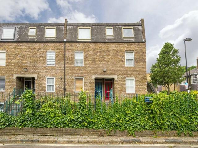 Callaby Terrace, London N1 1 bed flat to rent £1,600 pcm £369 pw