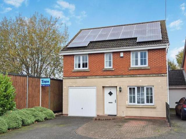 Callaghan Drive, Oldbury, 4 Bedroom Detached