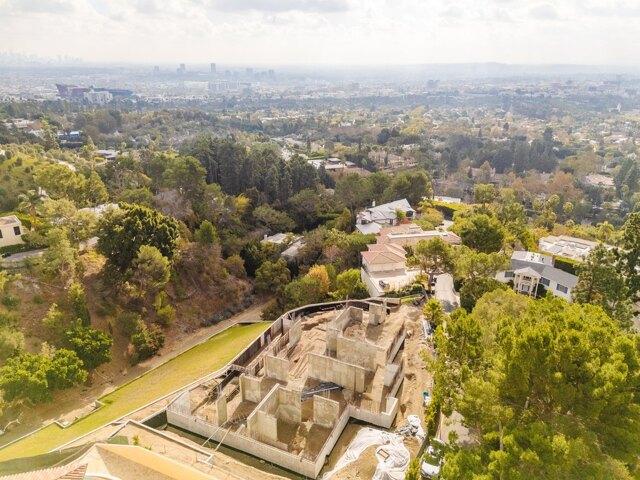 Calle Vista Dr, Beverly Hills, Home For Sale