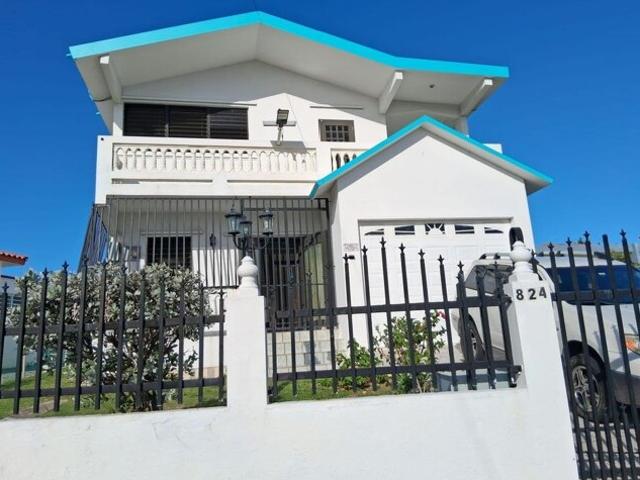 Calle A Urb Brisas Del Mar Unit,luquillo, Home For Sale