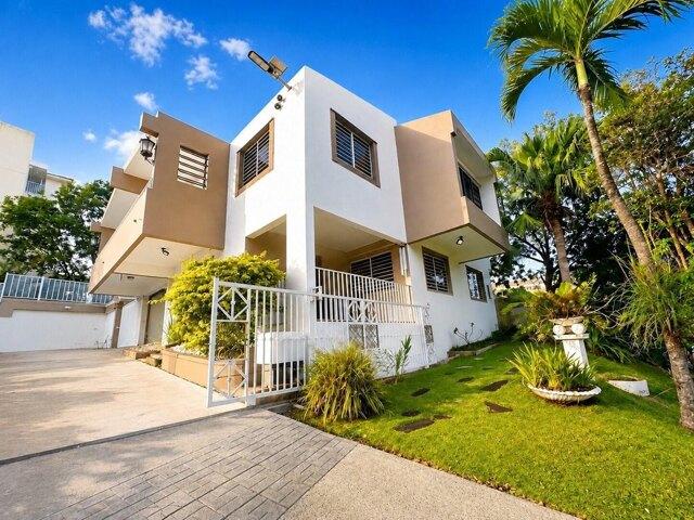 Calle B #,gurabo, Home For Sale