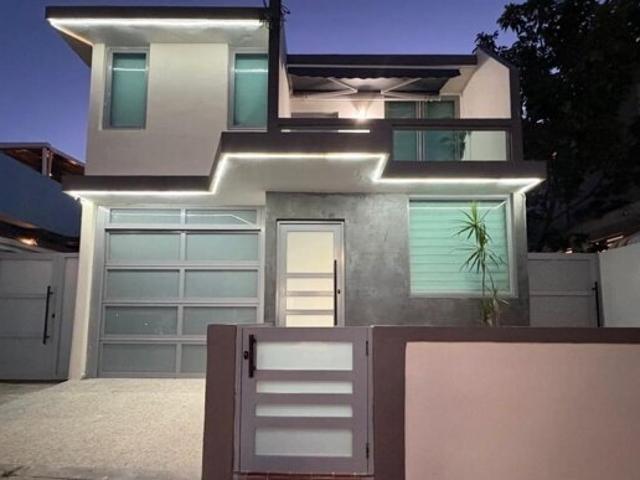 Calle Del Valle, San Juan, Home For Sale