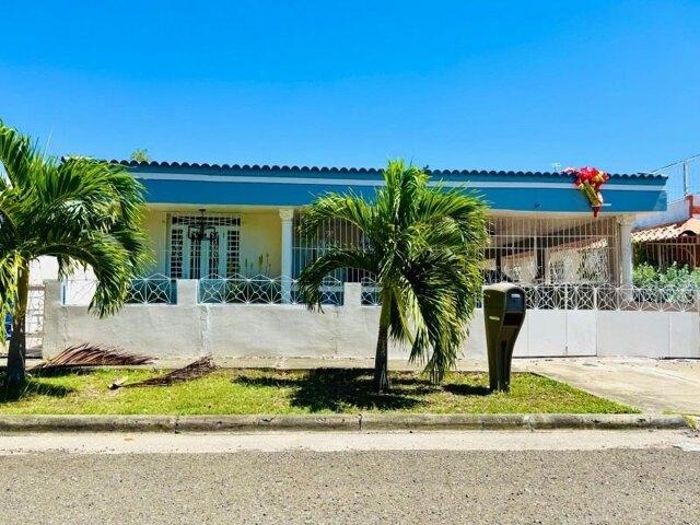 Calle Fulgor, Ponce, Home For Sale