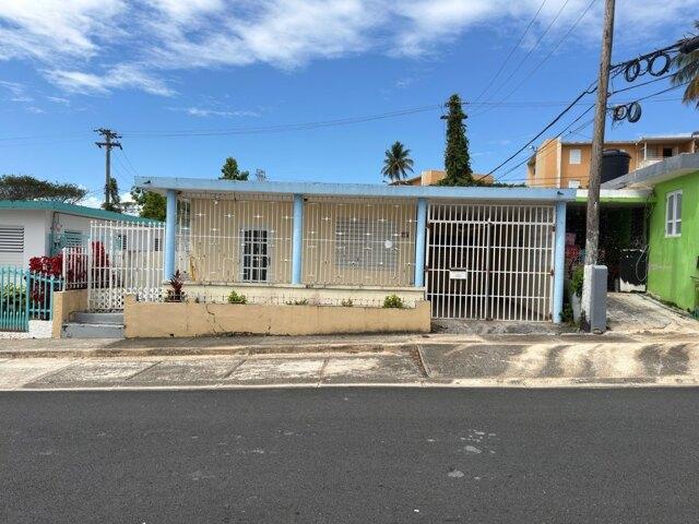 Calle Las Lomas So Bloque #,san Juan, Home For Sale