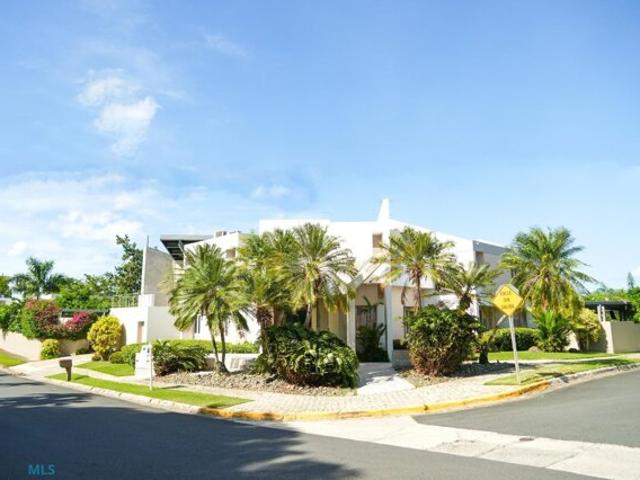 Calle Mimosa, San Juan, Home For Sale