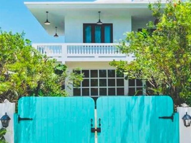 Calle Monte De Oca #,isabela, Home For Sale