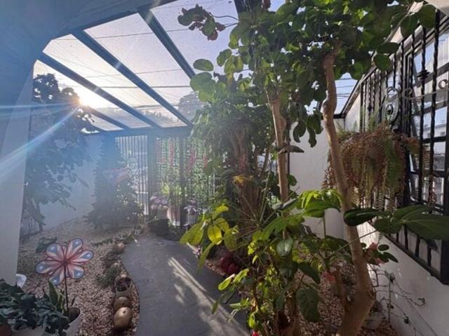 Calle Ramon Torres, Florida, Home For Sale