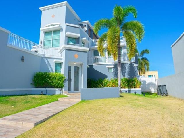 Calle Sandy Cay, Ceiba, Home For Sale
