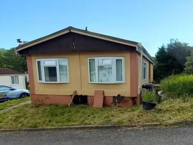 Callington, Cornwall, PL17 2 bed park home for sale £75,000