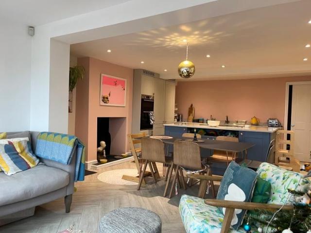 Calm room in stylish family home in arty area