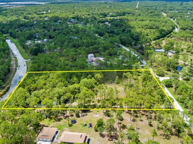 Caloosa Blvd, West Palm Beach, FL 33418