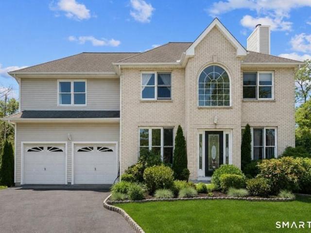 Captains Walk, Stratford, Home For Sale