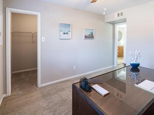 Captain's Landing Apartments 1 Bedroom Apartment for Rent at 3102 69th St, Galveston, TX 77551 Central City