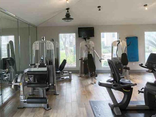 Captain's Landing Apartments 2 Bedroom Apartment for Rent at 3102 69th St, Galveston, TX 77551 Central City
