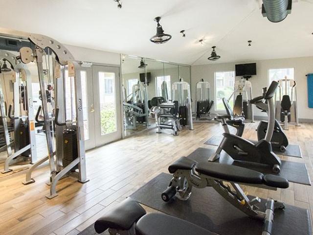 Captain's Landing Apartments 2 Bedroom Apartment for Rent at 3102 69th St, Galveston, TX 77551 Central City