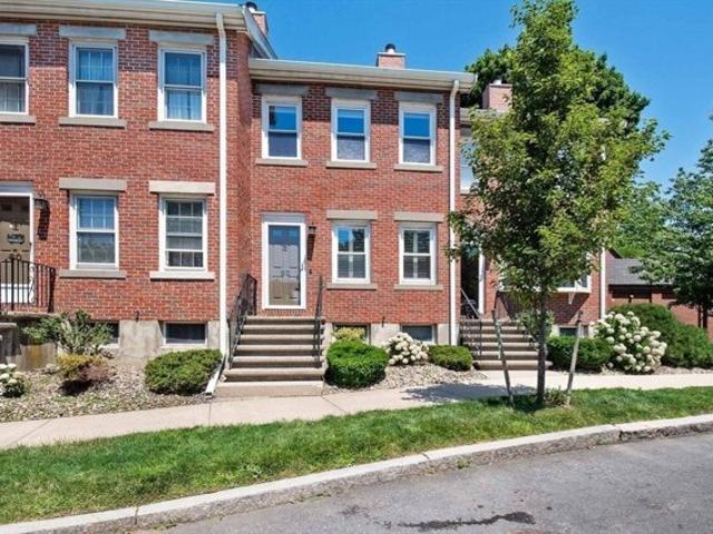 Captains Row Unit,chelsea, Condo For Sale