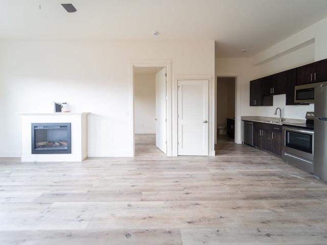 Cap Hill 2 Bedroom Apartment for Rent at 7980 Sw Capitol Hill Rd, Portland, OR 97219 Hillsdale