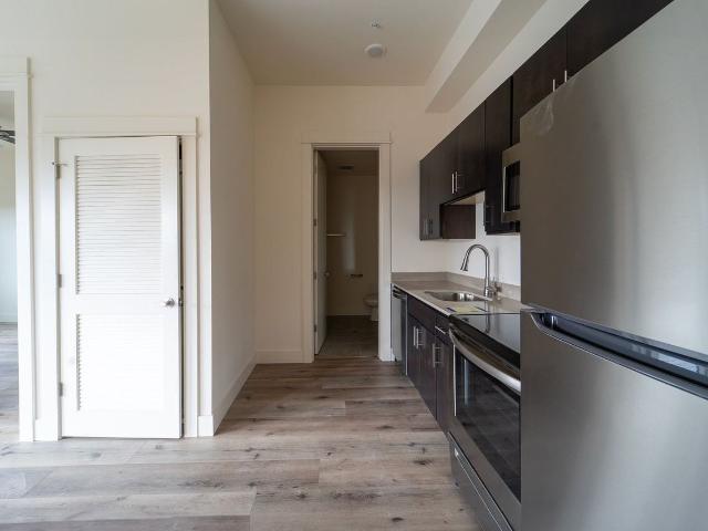 Cap Hill 2 Bedroom Apartment for Rent at 7980 Sw Capitol Hill Rd, Portland, OR 97219 Hillsdale