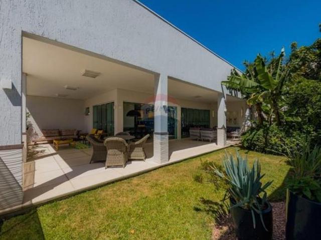 CAPÃO DA CANOA CASA COM 6 DORMITÓRIOS 4 SUÍTES 292 m2 BAIRRO CAPÃO NOVO