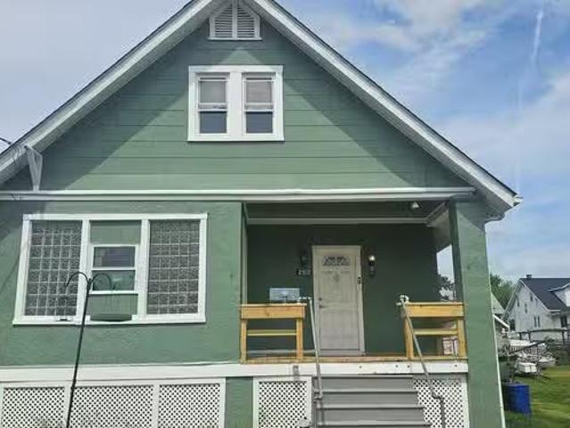 Cape Cod, Detached PARKVILLE, MD 2912 Hillcrest Ave
