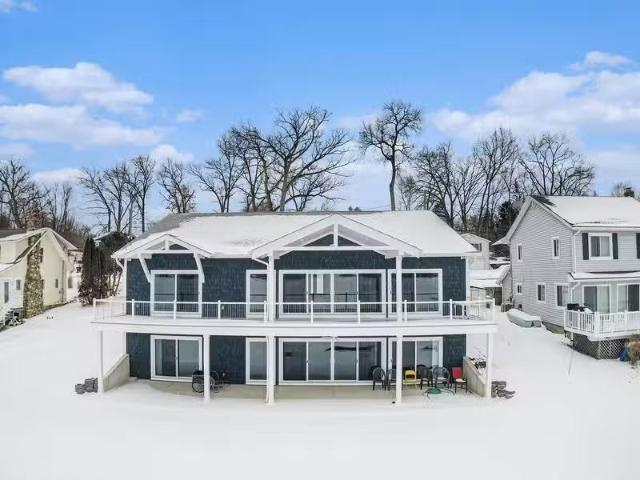 Cape Cod, Single Family Residence Clarklake, MI 462 S Woodl.