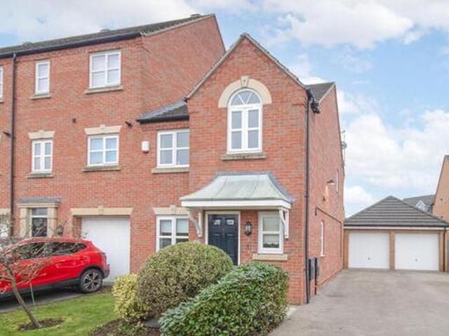 Cape Court, Derby, 3 Bedroom Terraced