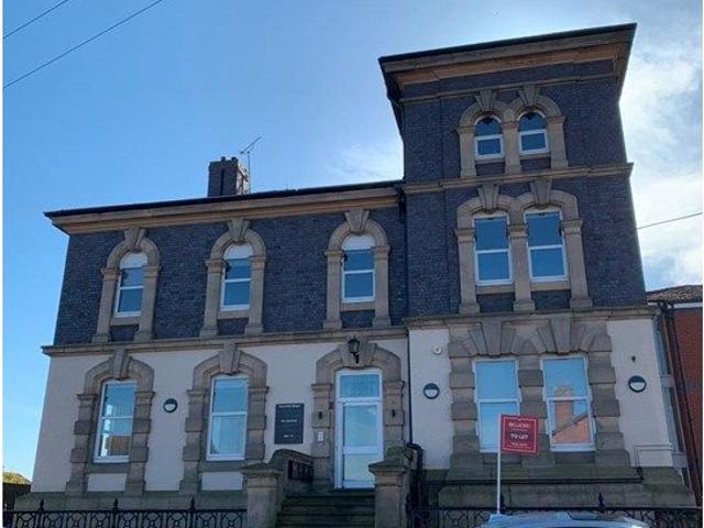 Cape Road, Warwick CV34, 2 bed flat to rent, £1,295 pcm | PrimeLocation