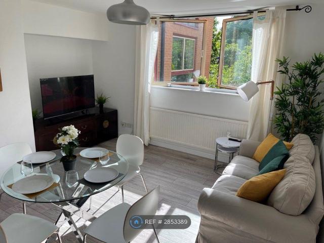 Cape Yard, London E1W, 2 bed flat to rent, £2,900 pcm | PrimeLocation
