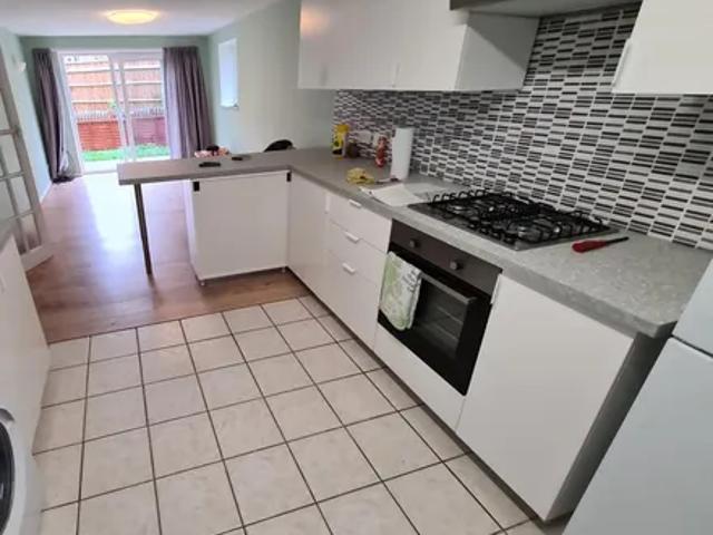 Capel Close, London, N20 0QU, United Kingdom | 3 bed apartment for rent #139622484 | Rentberry